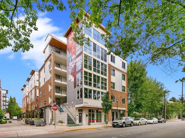 162TEN Studio Apartment for Rent at 16210 Ne 80th St, Redmond, WA 98052 Downtown Redmond