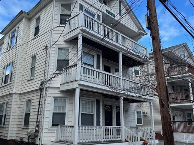 162 164 Oakland Ave, Providence, RI 02908 | MLS #73466 | Compass