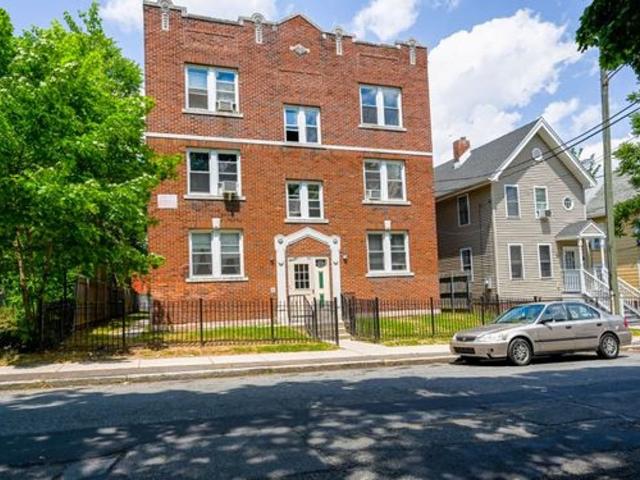 162 164 Ward St / Luca Investments LLC 1 Bedroom Apartment for Rent at 162 Ward St, Hartford, CT 06106 Frog Hollow