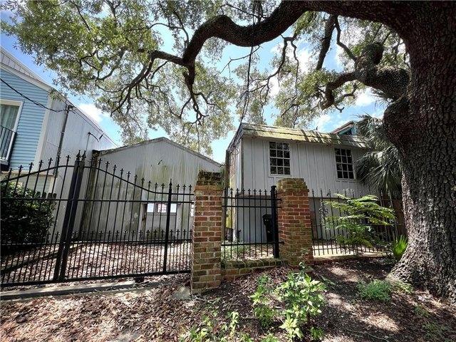 162 166 S Roadway St Unit 2, New Orleans, LA 70124