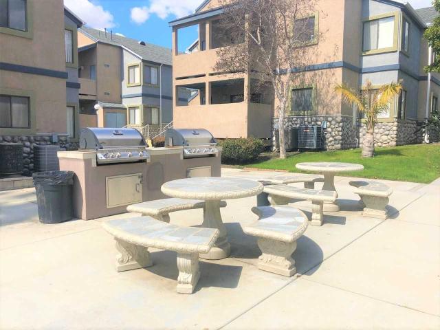 162 2 Bedroom Apartment for Rent at Foothill Blvd, Fontana, CA 92335 Downtown Fontana
