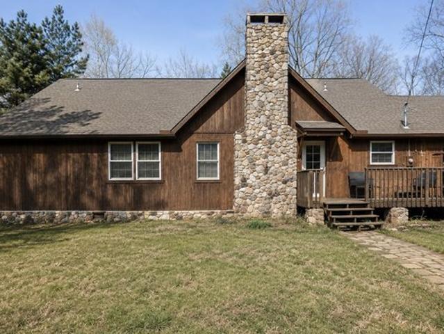 162 Crestview Ln, Centreville, AL 35042