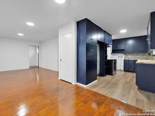 162 Birchwood Dr