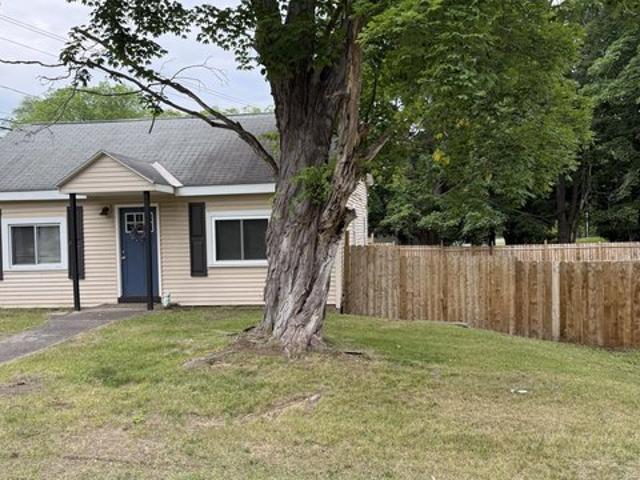 162 Bluebird Rd, South Glens Falls, NY 12803