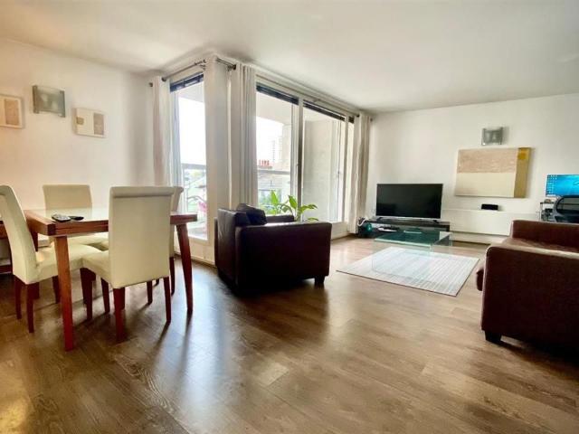 162 Blackwall Way, Poplar E14, 2 bed flat to rent, £2,500 pcm | PrimeLocation