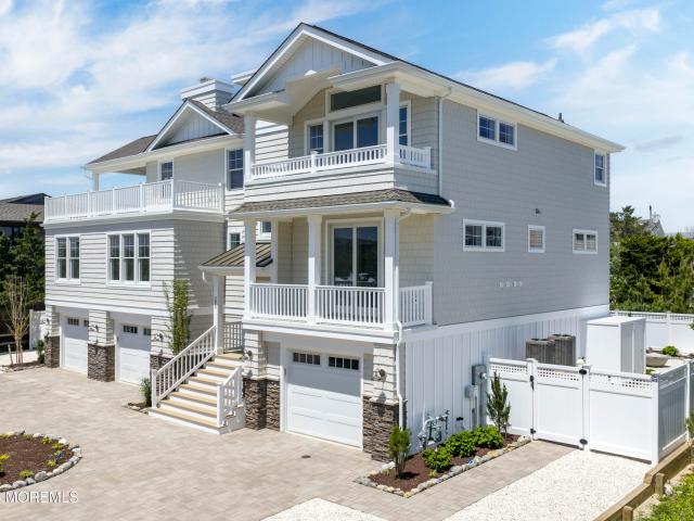 162 D Long Beach Boulevard