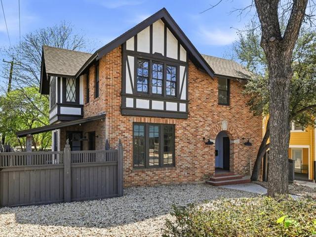 162 Davis Ct, San Antonio, TX 78209