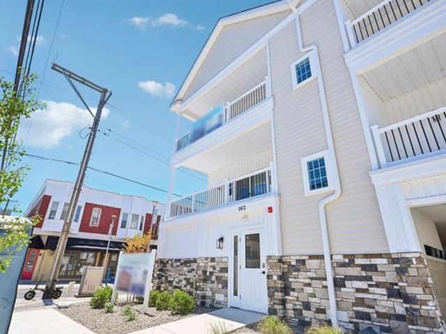 162 E Garfield Ave Unit 208, Wildwood, NJ 08260