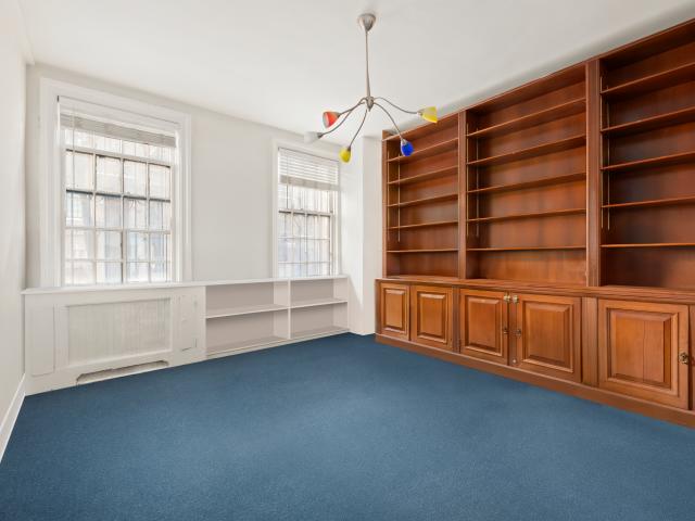 162 East 80th Street, Unit 1B
