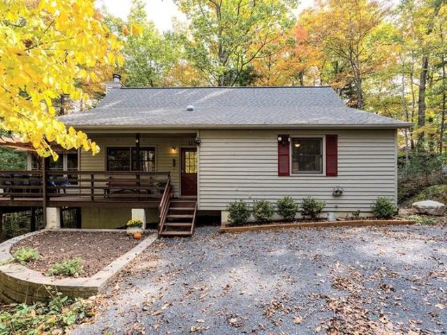 162 Forrest St, Basye, VA 22810