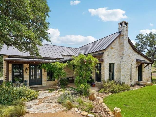 162 Flowering Sage Ln, Fredericksburg, TX 78624