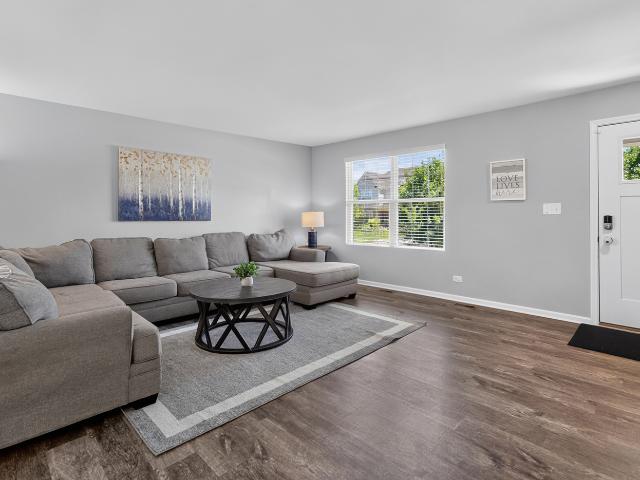 162 Hibiscus Lane