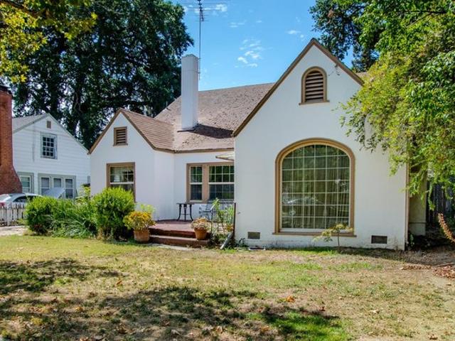 162 Oak Ave, Woodland, CA 95695