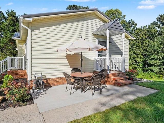 162 Oak Ridge Place