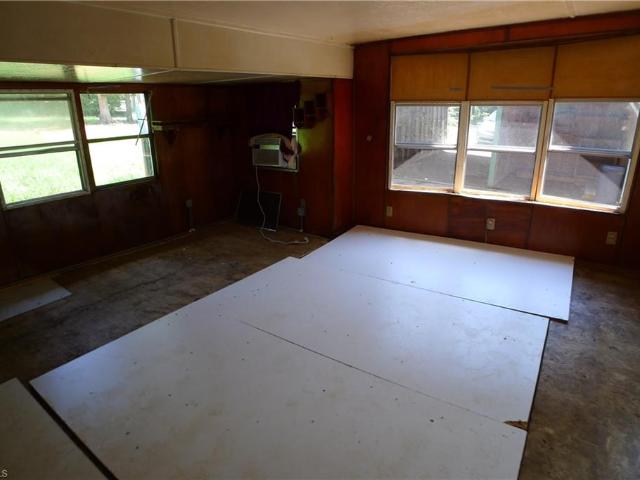 162 Oak Tree Drive