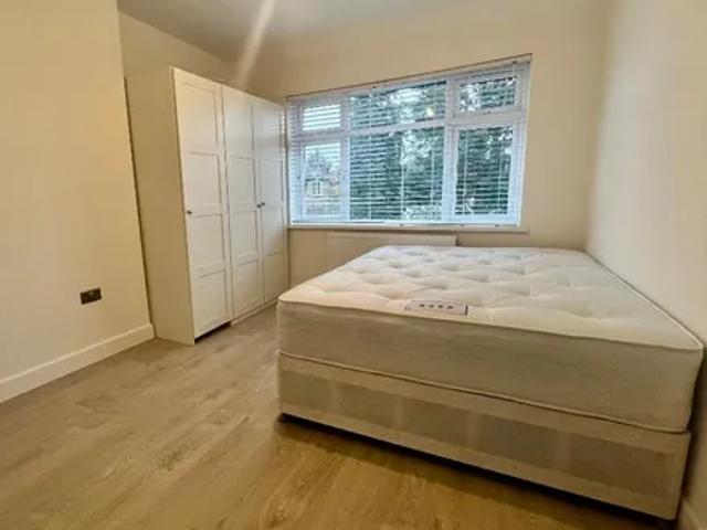 162 Old Oak Road, London, W3 7HP, United Kingdom | 1 bed house for rent #167380471 | Rentberry