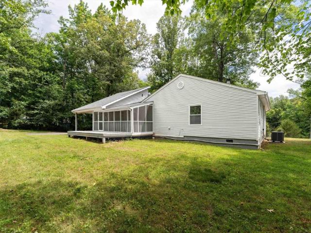 162 Larkspur Rd