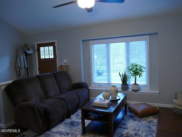 162 Linden Avenue Unit B
