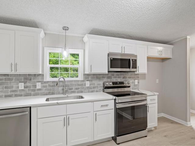 162 Lisa Cheryl Ln, Roxboro, NC 27573