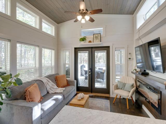 162 Mountain Laurel Lane