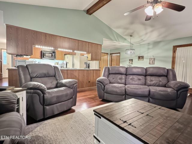 162 Mineral Springs Lane