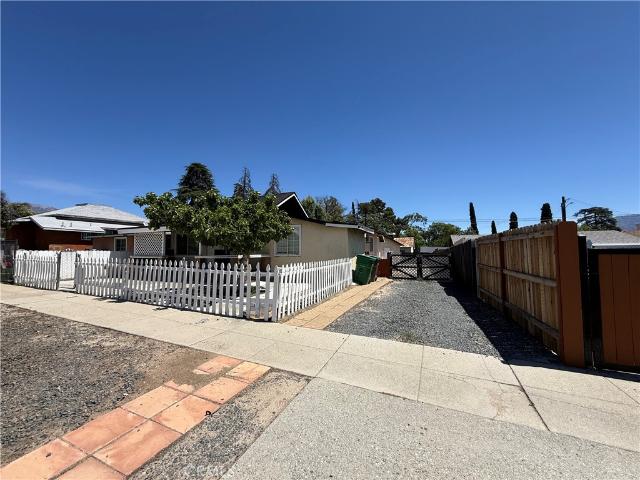 162 N 3rd
