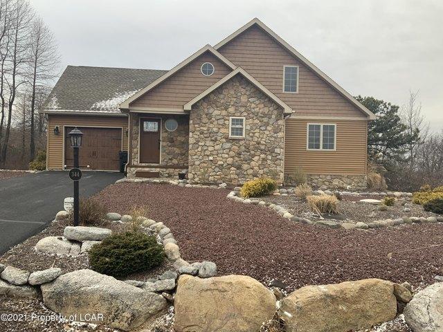 162 N Cranberry Ln, Hazle Township, PA 18202