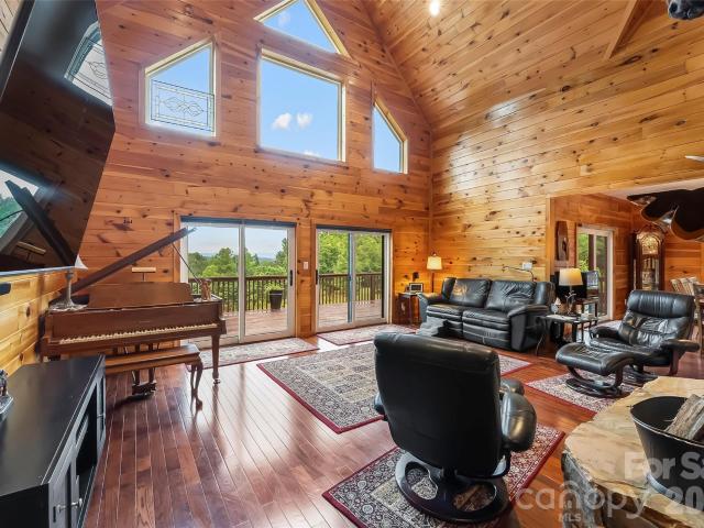 162 N Star Drive