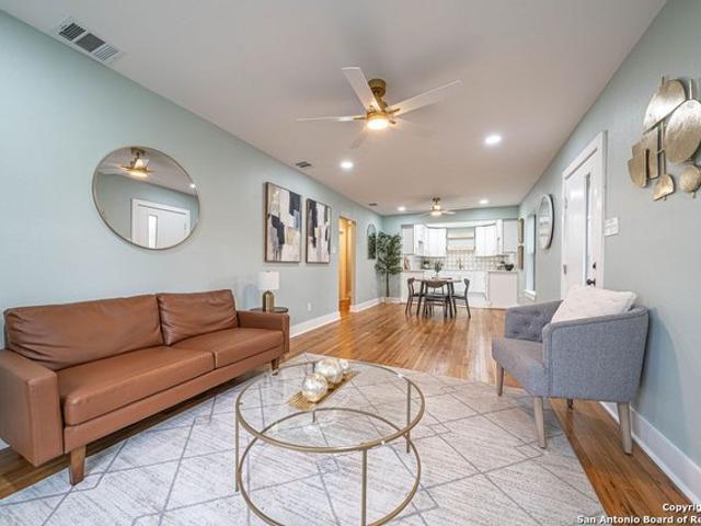 162 New Haven Dr, San Antonio, TX 78209