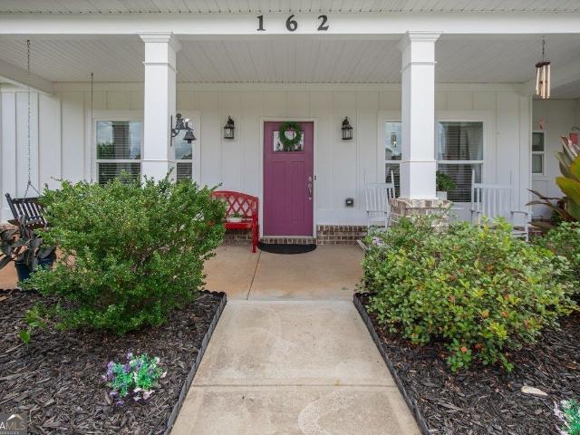 162 NW Alexander Lakes Drive