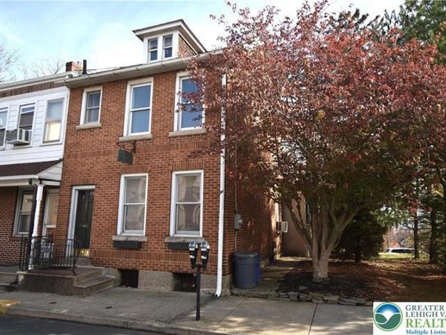 162 S Union St, Easton, PA 18042