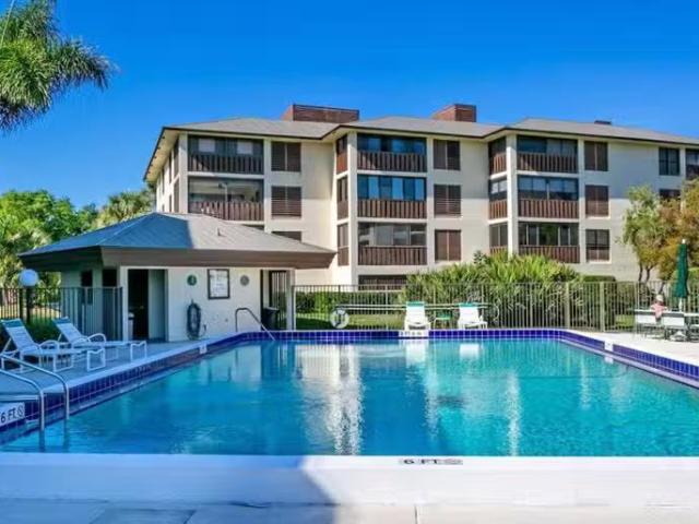 162 SE St Lucie Blvd #B403, Stuart, FL 34996 MLS RX 10997977