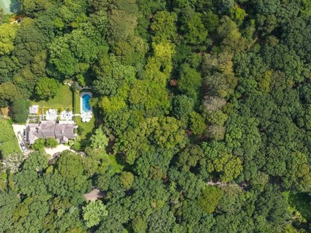 162 Skimhampton Rd, East Hampton, NY 11937