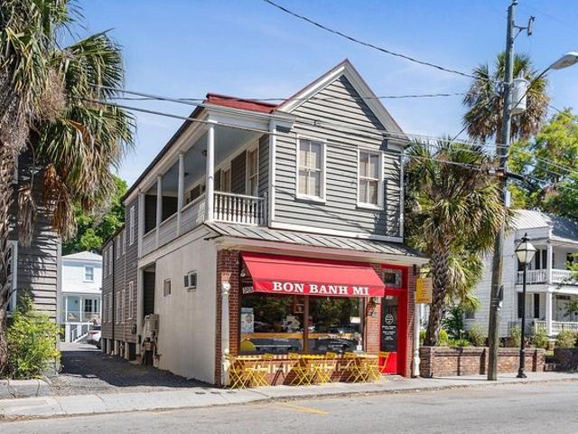 162 Spring St Apt A, Charleston, SC 29403