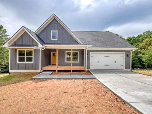 162 Sweetwater Ln, Blairsville, GA 30512
