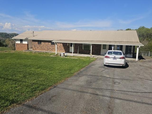 162 Sweeten Rd, Parrottsville, TN 37843