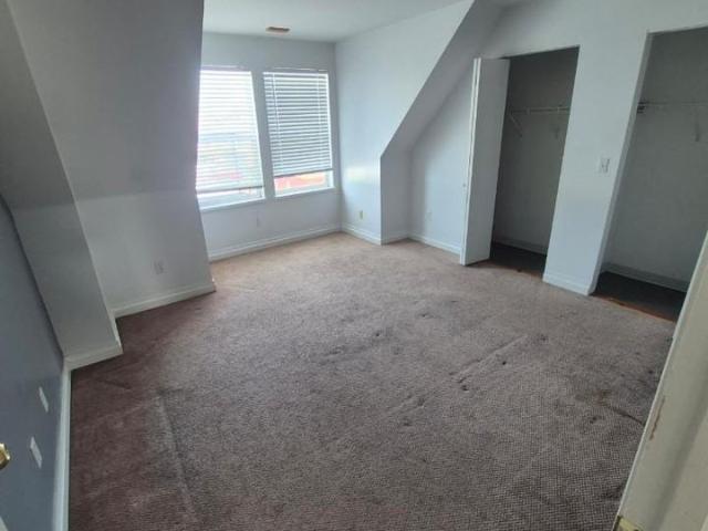 162 Park St Upper Front 2 Bedroom Apartment for Rent at 162 Park St, Buffalo, NY 14201 Allen