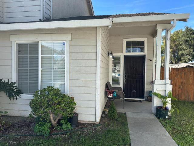 162 Ravenwood Ct, Lathrop, CA 95330 | MLS #226038