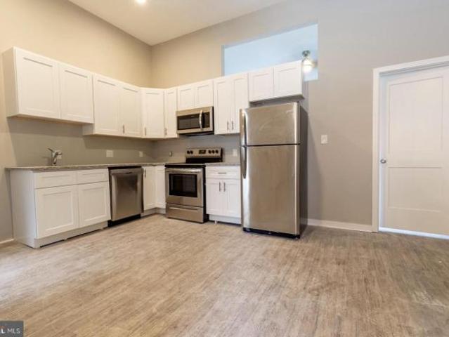162 Richmond St #3 Philadelphia, PA 19125