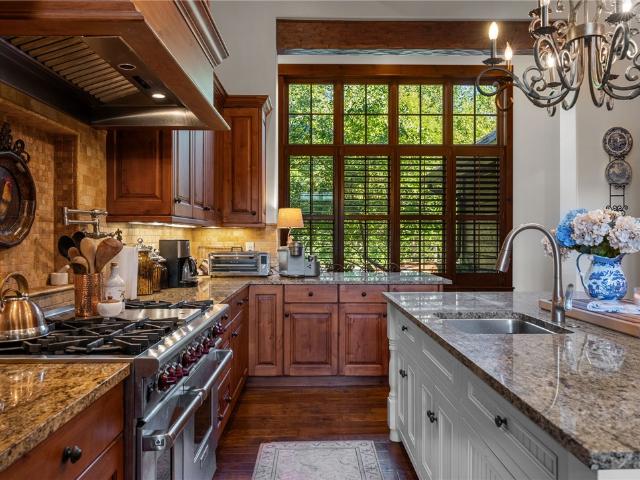 162 Ridge Top Ln, Salem, SC 29676 | MLS #20293