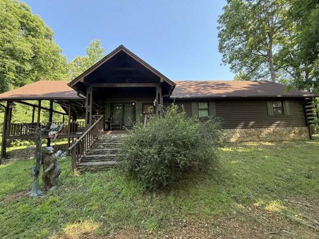 162 Tracy Rd, Hohenwald, TN 38462