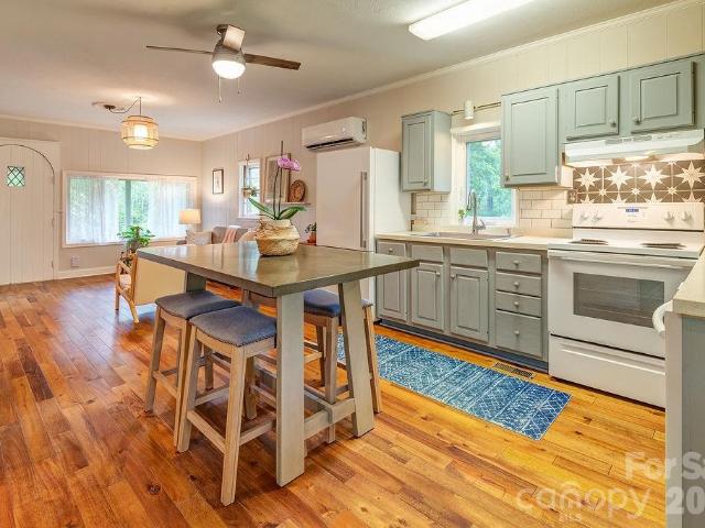 162 Upper Brush Creek Road