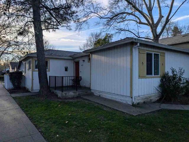 162il 4 Bedroom Apartment for Rent at 623/619 5th, Davis, CA 95616 Sycamore South
