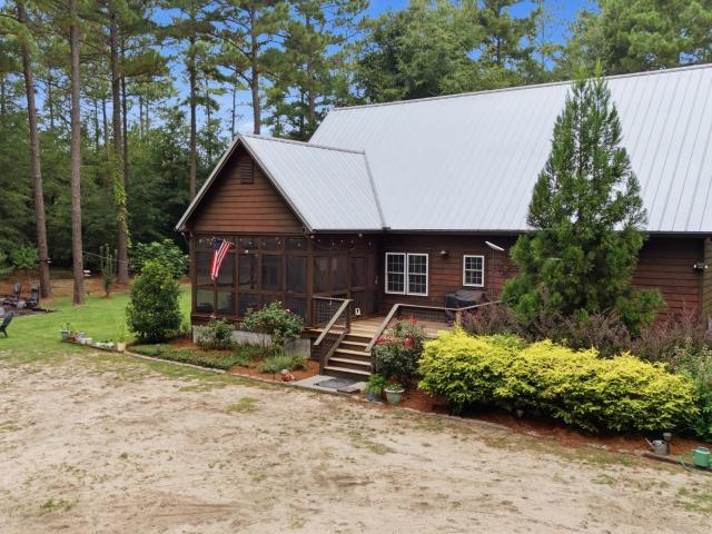1634 Huttos Chapel