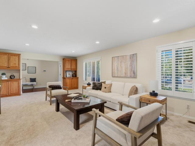 1634 Sagebrush Trail SE