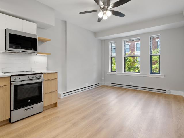 1634 W Howard St, Unit 204, Chicago, IL 60626 | Compass