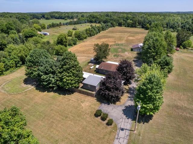 16350 Cedar Springs Ave NE, Sand Lake, MI 49343