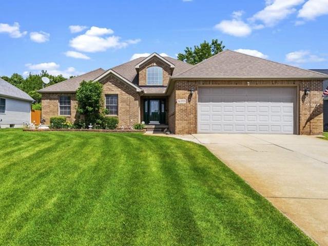 16355 Red Fox Trl, Linden, MI 48451