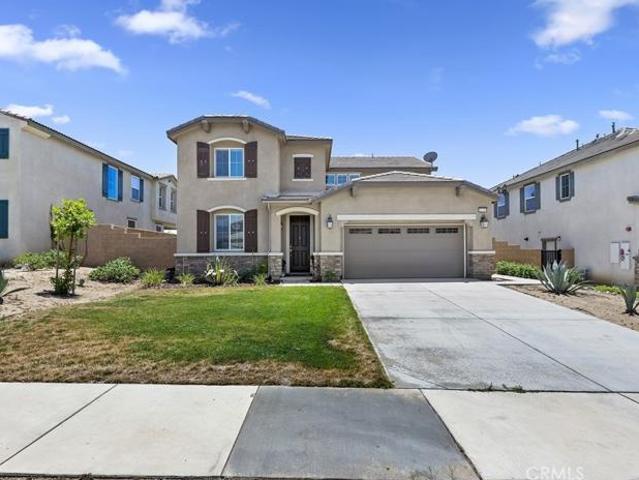 16359 Rosa Linda Ln, Fontana, CA 92336