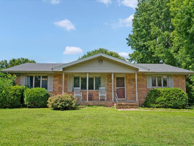 1635 Oak Drive